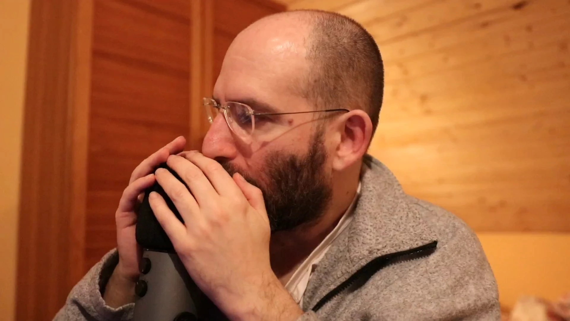 ASMR Male Voice Whisper - hope you like it :-)